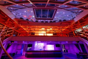 Hornblower Infinity | Metro Yacht Charters of New York